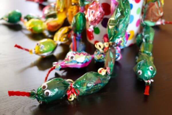 Cellophane Snake Candy Lei Goodies